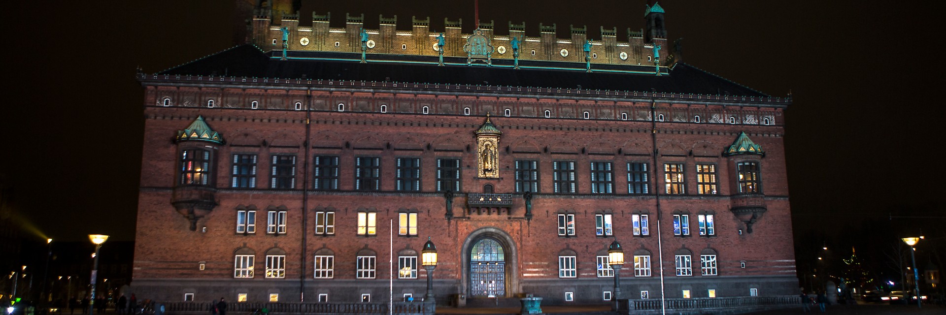Lighting In Public Buildings at Hallie Reynoso blog