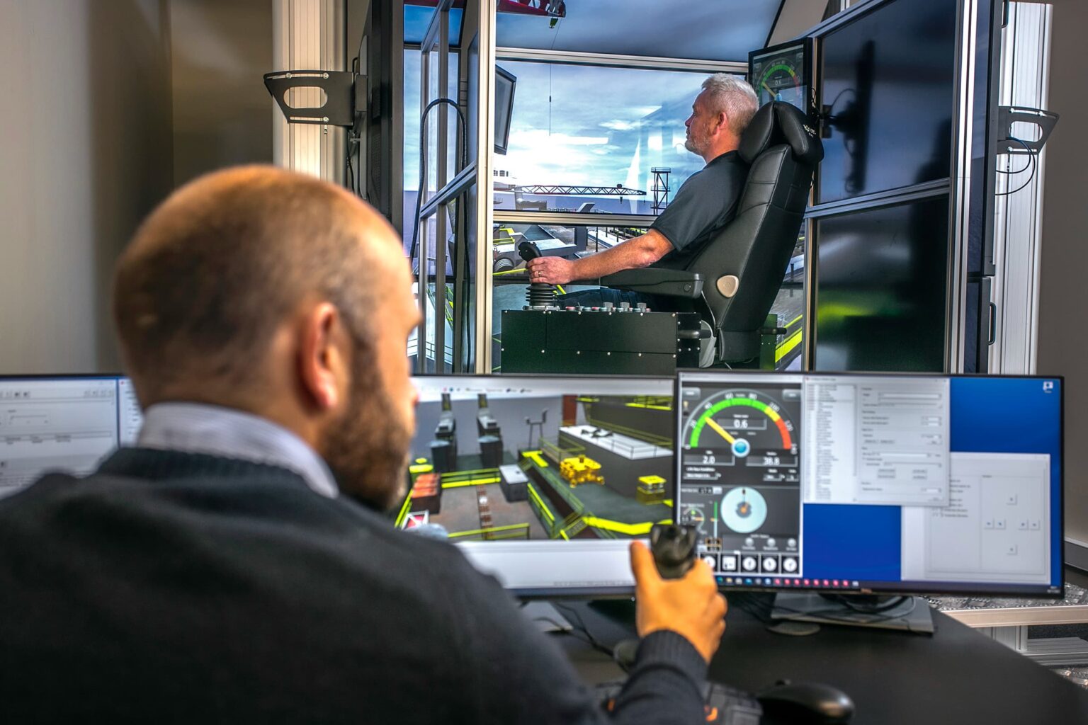 Empowering the green maritime workforce through simulation